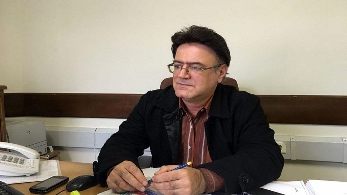آلبرت بغزیان استاد اقتصاد دانشگاه تهران دولت سوزن را در انبار کاه می